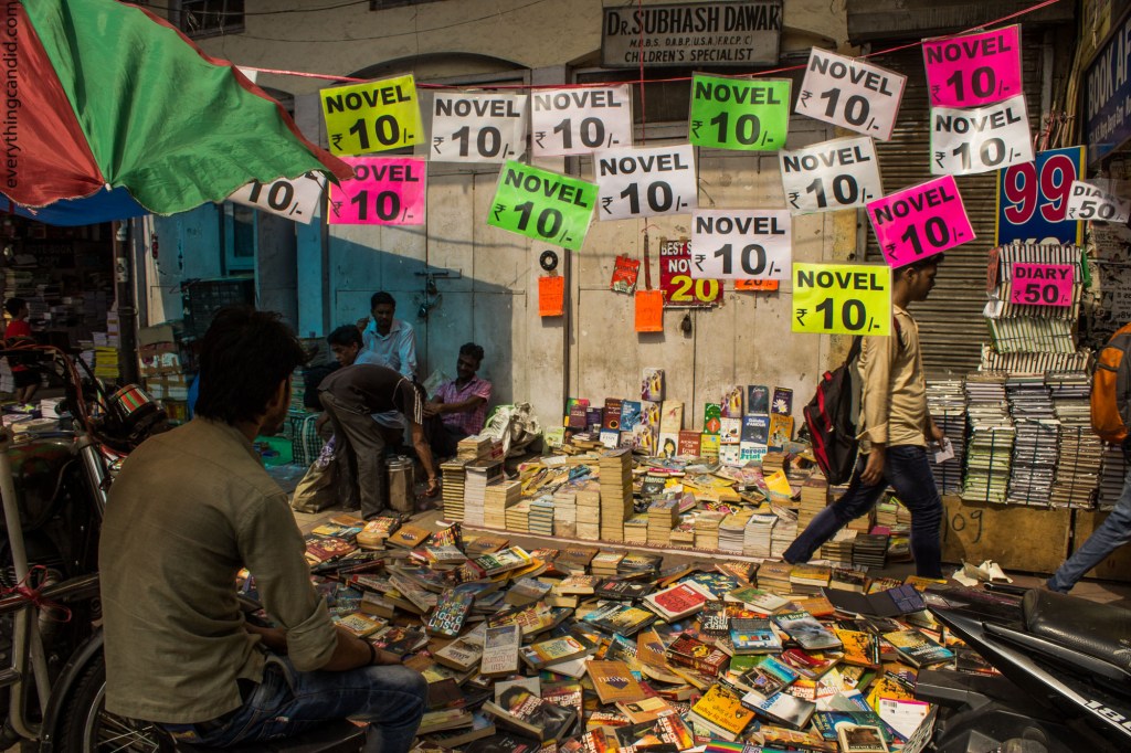 Sunday Book Street Market Of Delhi– The Superlative Paradise For Book ...